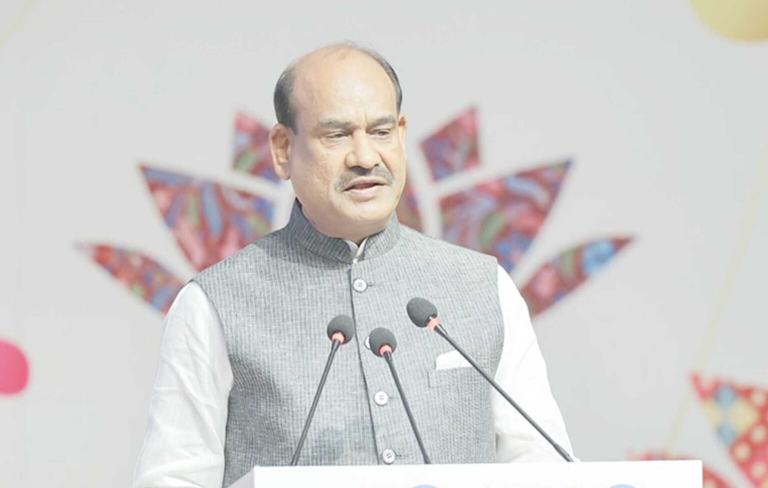 भारत आतंकवाद के सभी स्वरूपों और अभिव्यक्तियों की निंदा करता है : ओम बिरला - Anugamini