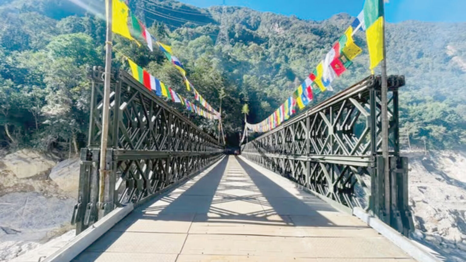 पुनर्निर्मित बेली ब्रिज यातायात के लिए खोला गया - Anugamini